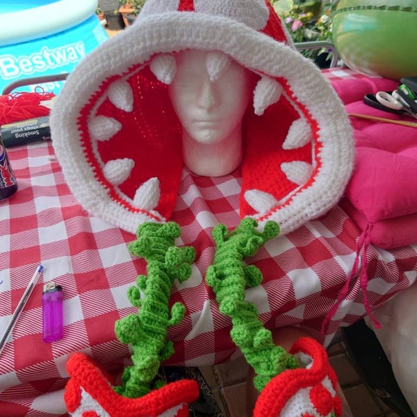 Twisted Chomper Hood Digital Pattern - Etsy