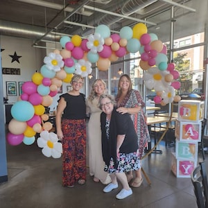 128pcs Daisy Flower Balloon Garland Arch Kit 60s 70s Party Two Groovy ...