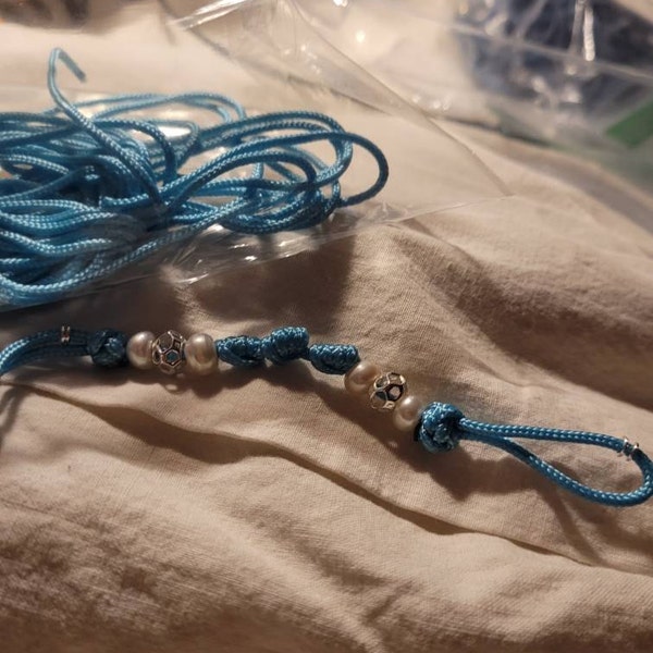 95 Cord - Turquoise - Type 1 Paracord - 100 Feet on Plastic Winder - 1/ ...