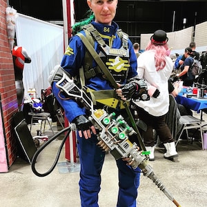 Evil Doctor / Mad Scientist Lab Coat clayton - Etsy