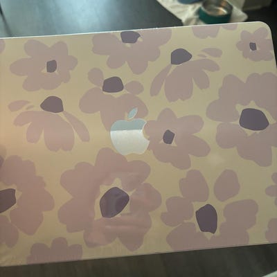 Pretty Flowers on Light Pink Flora MacBook Case for New MacBook M1 M2 ...