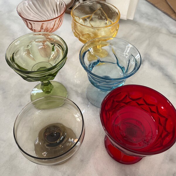 Vintage Floral 1970s Plates-baroque Hearthside Spring Garden Dinner and ...