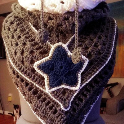 Keyhole Scarf KNIT PATTERN Beautiful Scarf Gift for Her Crochet Scarf ...