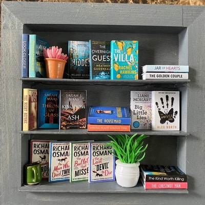 Mini Bookshelf: Custom - Etsy