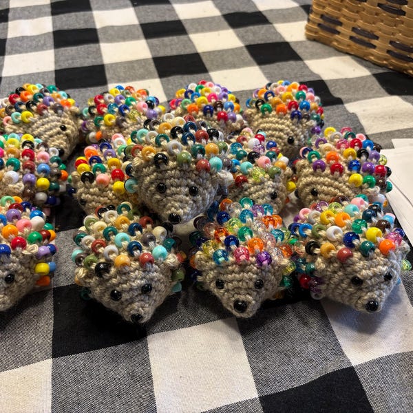 Beaded Fidget Hedgehog Crochet Pattern | Crochet Fidget Toy | Fidget ...
