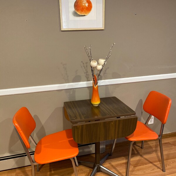 Vintage Mid Century Modern Formica Kitchen Table Pink and Gray With a ...