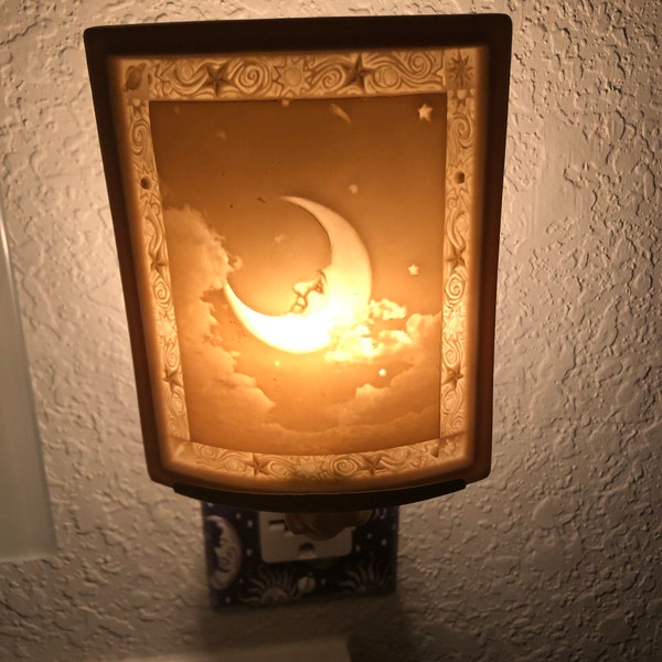 Moon Night Light - Porcelain Lithophane "man in the Moon" Moon, Clouds ...