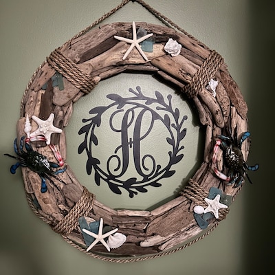 Round Personalized Metal Monogram Sign. Wedding Gift. Family - Etsy