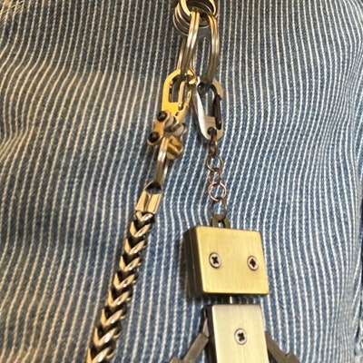 Steel Pearl Screw Locking Carabiner Keychains Clasp Safety Hook Buckle ...