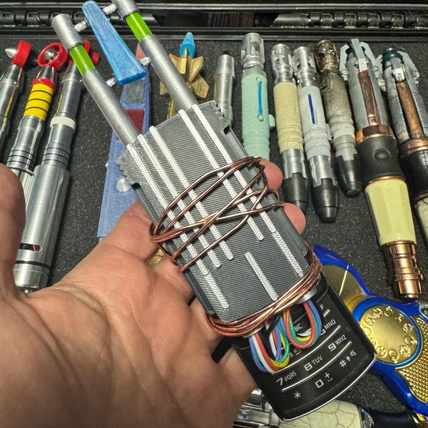 Amy Pond's Sonic Probe Kit (with Faux Phone) Doctor Who - Etsy