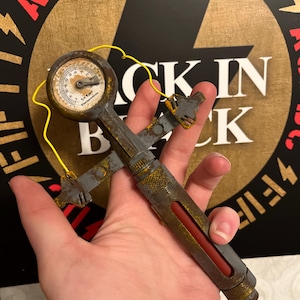 Fallout Inspired Stimpak Prop for Vault Dweller Cosplay and Wasteland ...
