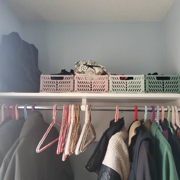 MEDIUM Pastel Color Plastic Storage Crate | Set of 4 | Foldable ...