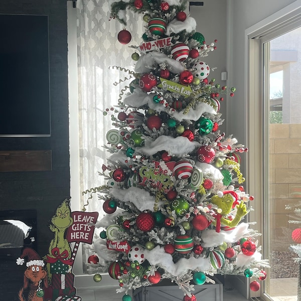 Who-ville Mount Crumpit Grinch Lair Wood Sign Stocking Sign, Laser Cut ...