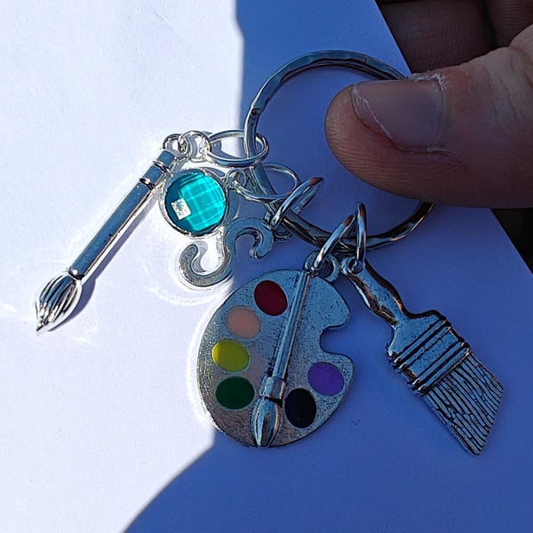 Personalised Artists Keyring, Palette and Paint Brush Keychain ...