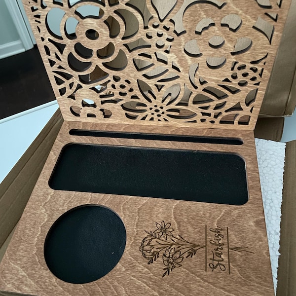 Custom Book Holder Stand, Book Nook, Perfect Gift for Readers ...