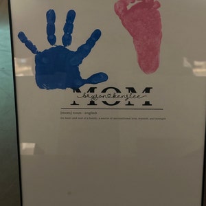 Lucky Clover Handprint Poem, St Patricks Day Handprint Footprint Craft ...