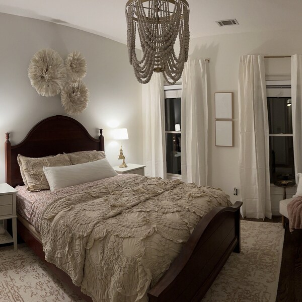 White Juju Hat Wall Décor Set, Boho Wall Decor, Ivory Juju Hat Feather ...