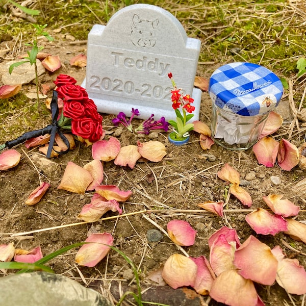 Customized Hamster Headstone / Tombstone / Grave Marker / Personalized ...