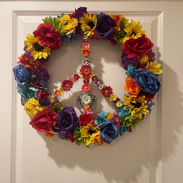 18" Bright Peace Sign Wreath - Etsy