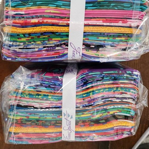 Anytime Topper Pattern, by Amy Barickman, AB P102 - Etsy