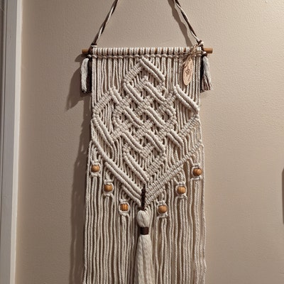 Celtic Knot Macramé Wall Art Hanging 2 Sizes,irish Decor,st. Patricks ...