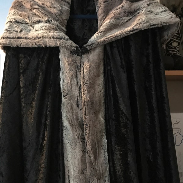 Faux Fox Fur Hooded Cloak - Black Cloak With Beige/pewter Fur ...