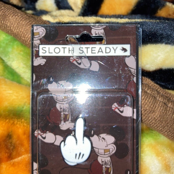 The Middle Finger Pin Streetwear, Funny Pin, Meme Pin, Cartoon Pin ...