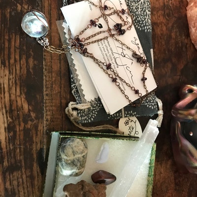 Mica Schist Pendant: Phyllite Metamorphic Rock Rockhound - Etsy