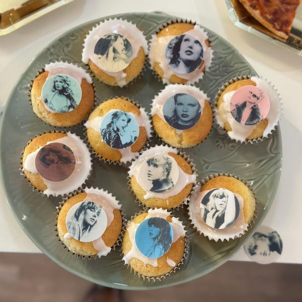 30 Personalised Edible Rice Paper Cupcake Toppers / Birthdays Pre Cut ...