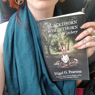 The Witch Compass: Working With the Winds in Traditional Witchcraft. by ...