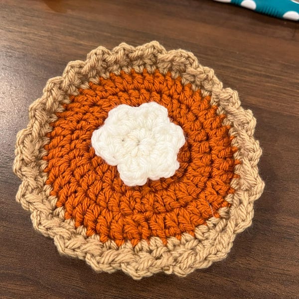 Decorative Cutie Pie Coaster Crochet Pattern | Pumpkin Pie Coaster ...