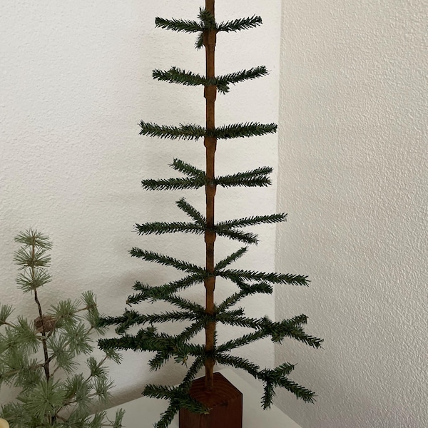 Primitive Christmas / Winter Faux Feather Tree Nearly 3 Feet Tall ...
