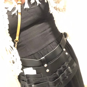 Magnetic Gauntlet // Shear Holster // Leather Bracer // Cosplay - Etsy