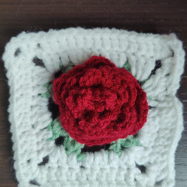 ROSE GRANNY SQUARE | Beginner Friendly Crochet Pattern in English - Etsy