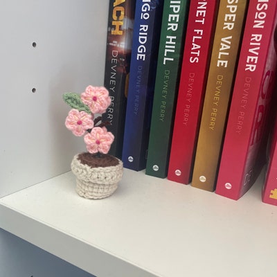 January Birth Flower Crochet Collection: Crocheted Potted Snowdrops ...