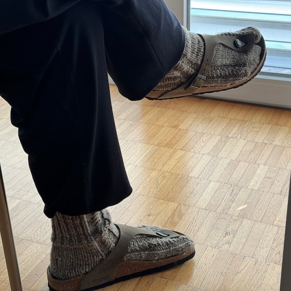 Embroidered Wool Tabi Socks: Japanese Split Toe Flip Flop Socks - Etsy