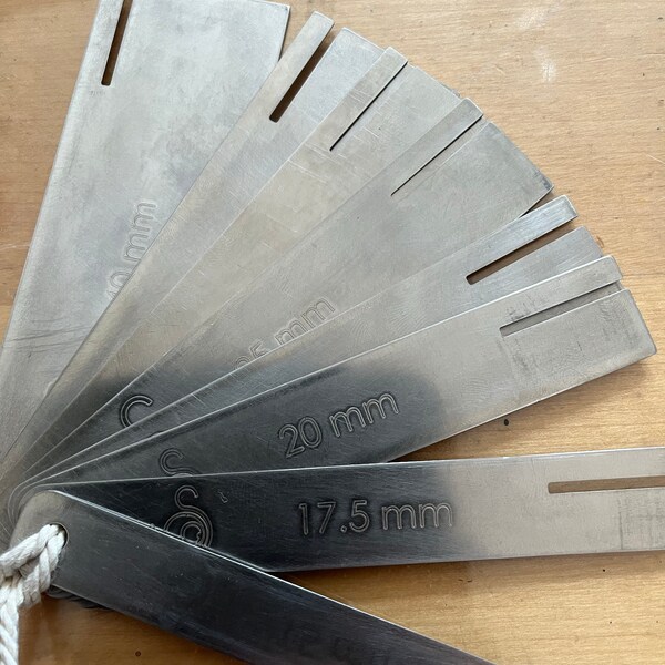 Sew Fast Pleats Quick Pleaters Fabric Folding Tool Pleating Forks ...