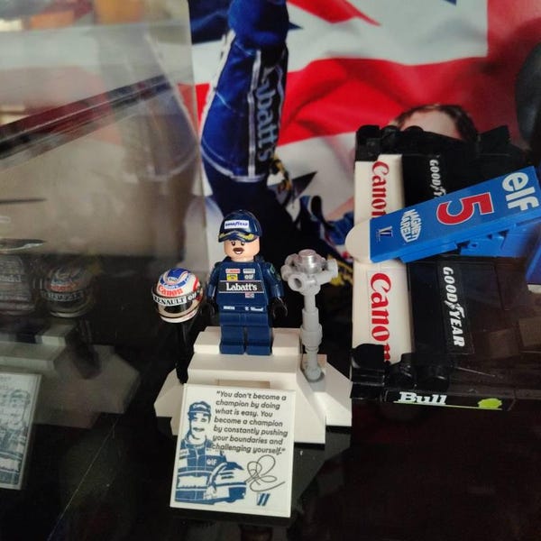Custom MiniFig - Nigel Mansell - Wereldkampioen van 1992 - Etsy Nederland