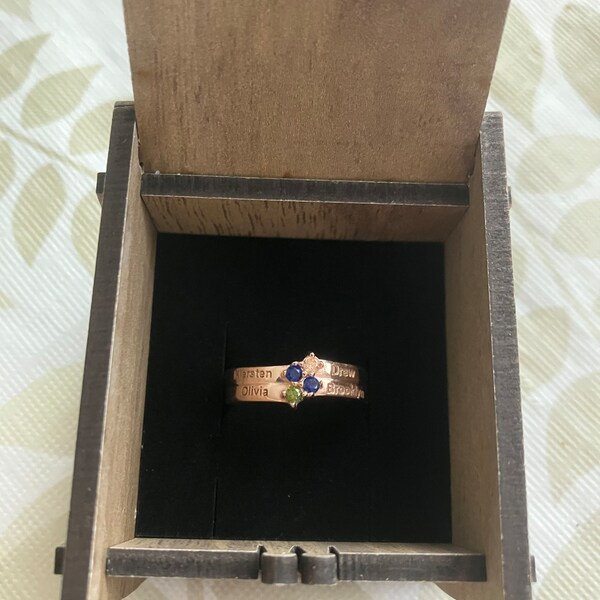Engraved Sterling Silver Family Names Ring With Birthstones - Etsy
