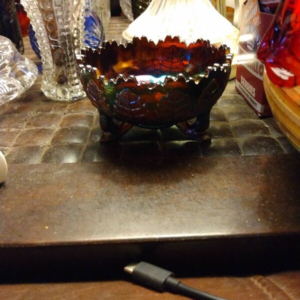 Small Mug by A. J. Beatty & CO W/ Daisy and Button With V Pattern - Etsy