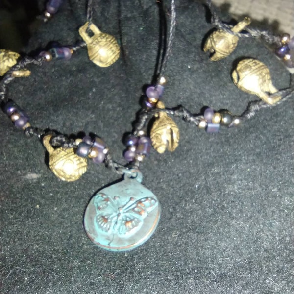 Puca Shell Necklace. Square Puca Shells Beads Strung on Wire. Silver ...