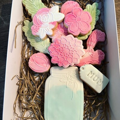 Jar and Flowers Set Cookie Cutter and Embosser, Happy Mother's Day, Mum ...