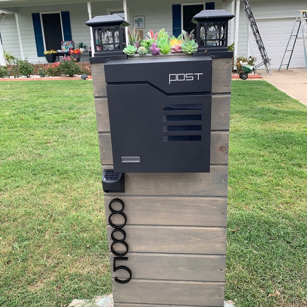 ARCADIA LUXE Mailbox - Modern Mailbox With Succulent & Mailboxes Post ...