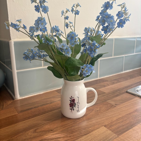 8 X Tea Roses, Small Silk Bouquet, Mixed Open Roses and Rose Buds ...