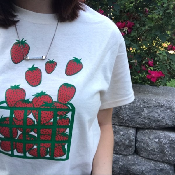 Strawberry Shirt, Screen Print T-shirt, Graphic Tee, Foodie Clothing ...
