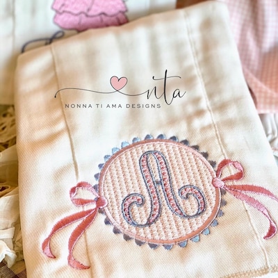 Circle Motif Fill Scallop Edge Monogram Frame With Side Bows Monogram ...