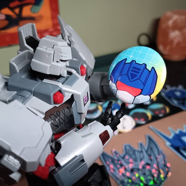 Transformers Prowl and Donuts Print A4, 5x7, Postcard - Etsy