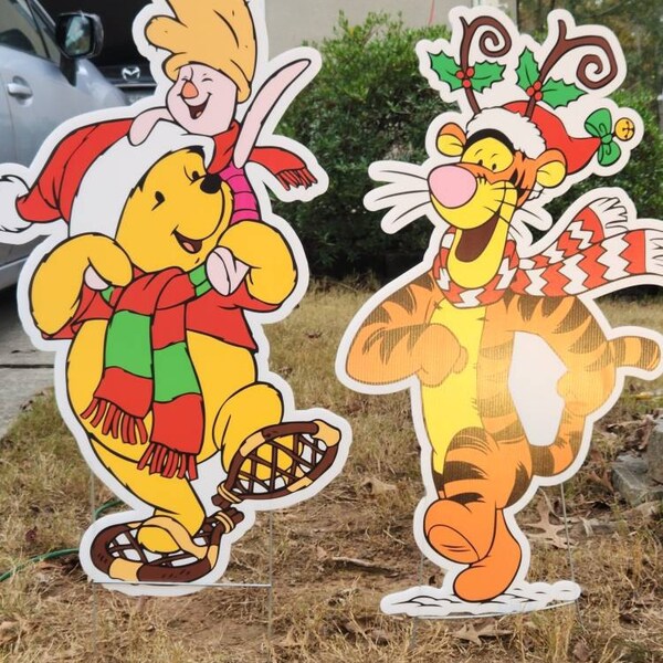 Winnie the Pooh and Tigger Christmas || Holiday in the Hundred Aker ...