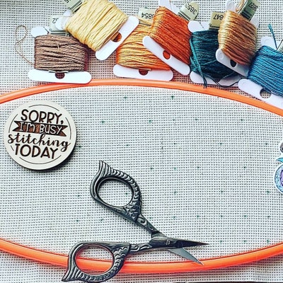 Keyhole Pins-black Safety Pins - Etsy