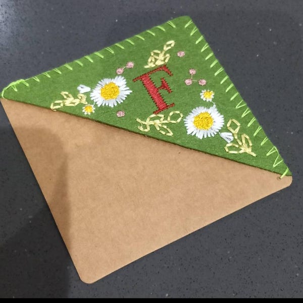 Personalized Hand Embroidered Corner Bookmark- 26 Letters and 4 Seasons ...